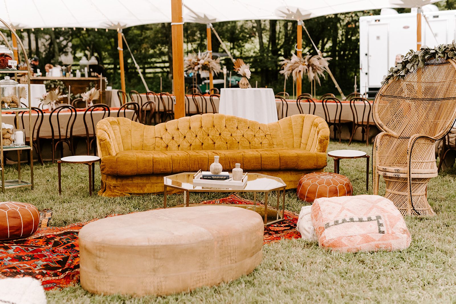 SPARK VINTAGE RENTALS – WE RENT FURNITURE WITH PERSONALITY AND STYLE SO ...